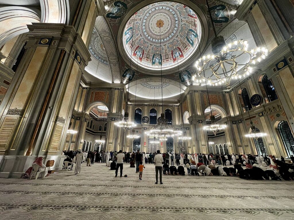 Popular Mosques for Taraweeh and Qiyam Al Layl in Qatar - 7 Doha