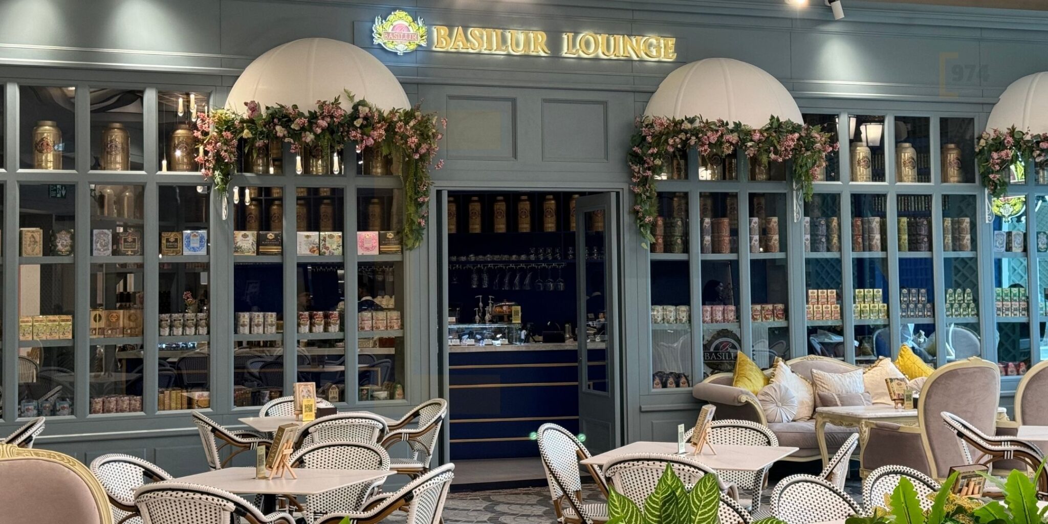 Beautiful Cafes in Place Vendôme Mall in Qatar - 7 Doha